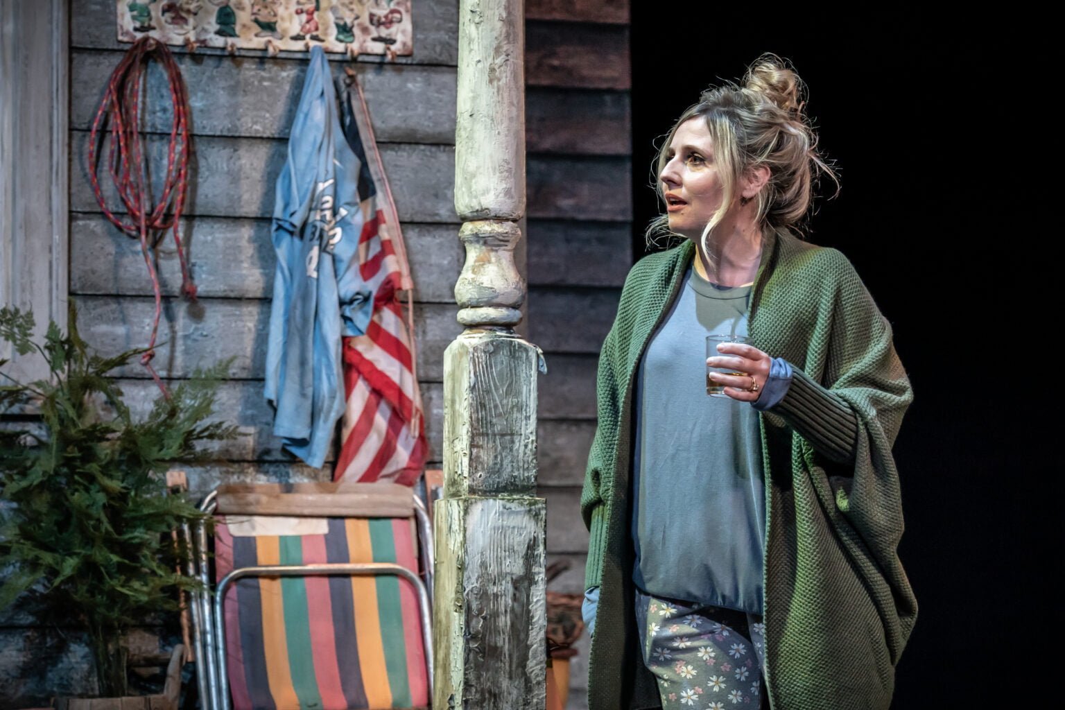 REVIEW: Mad House, Ambassador’s Theatre (2022) | TheatreVibe