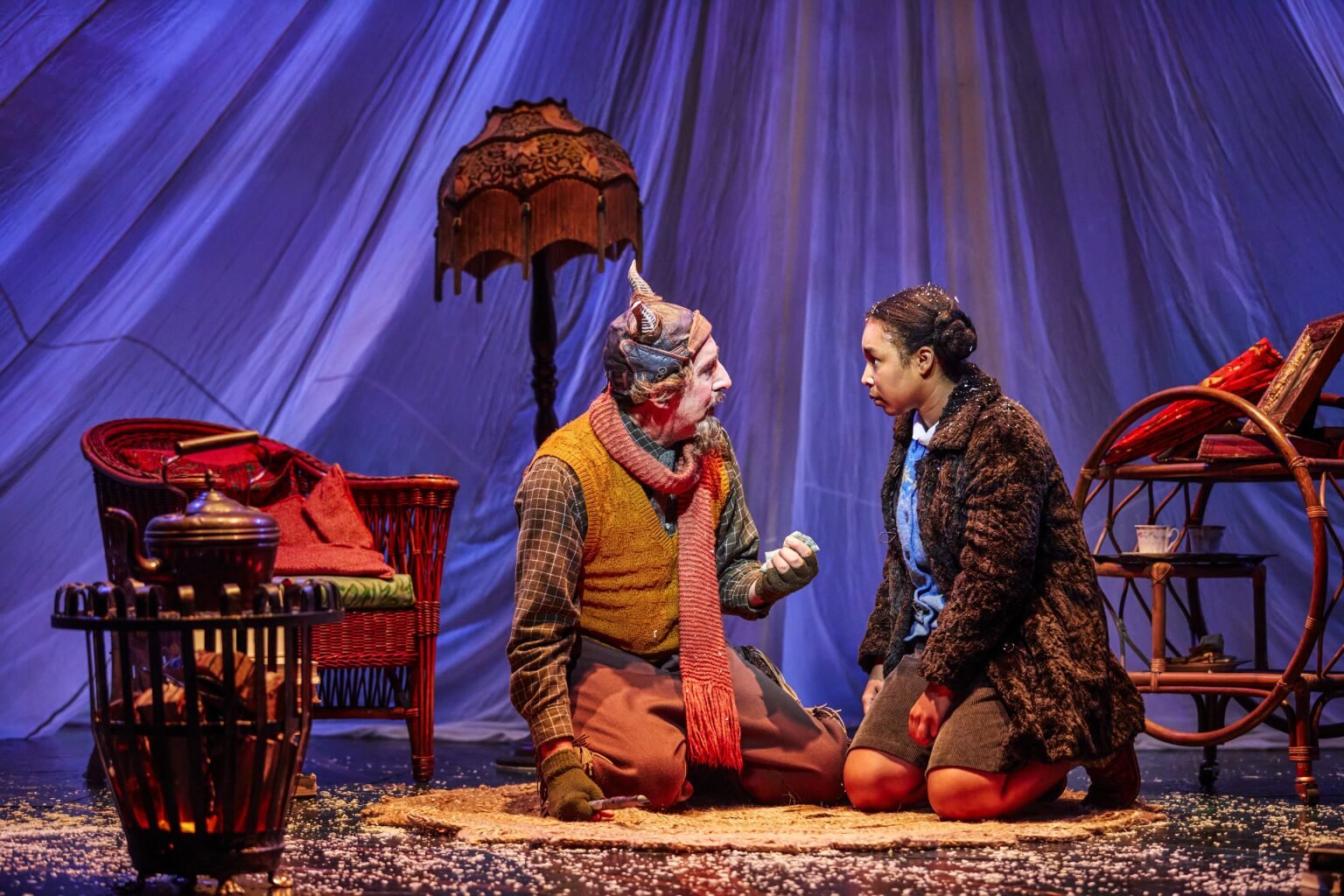 REVIEW: The Lion, the Witch and the Wardrobe, Gillian Lynne Theatre ...