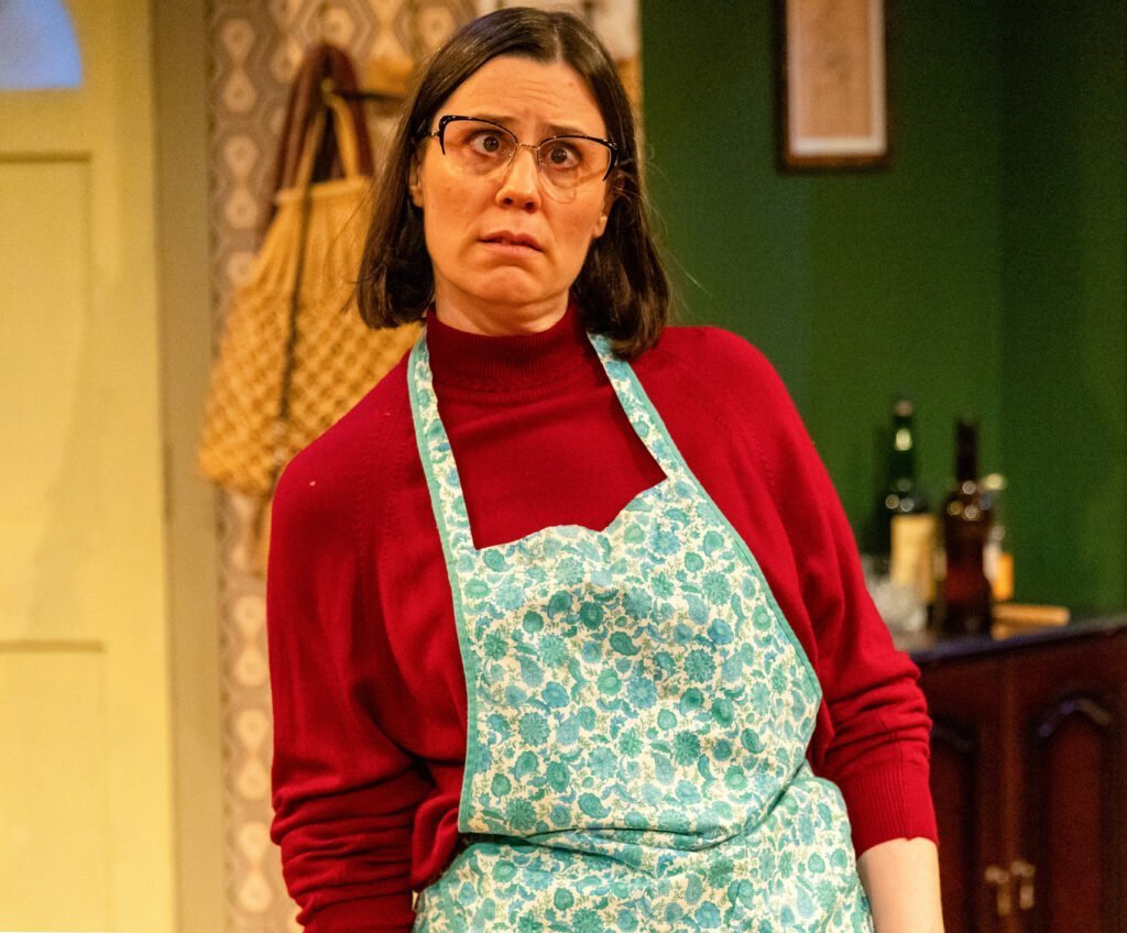 REVIEW: How The Other Half Loves, Mill At Sonning (2023) | TheatreVibe