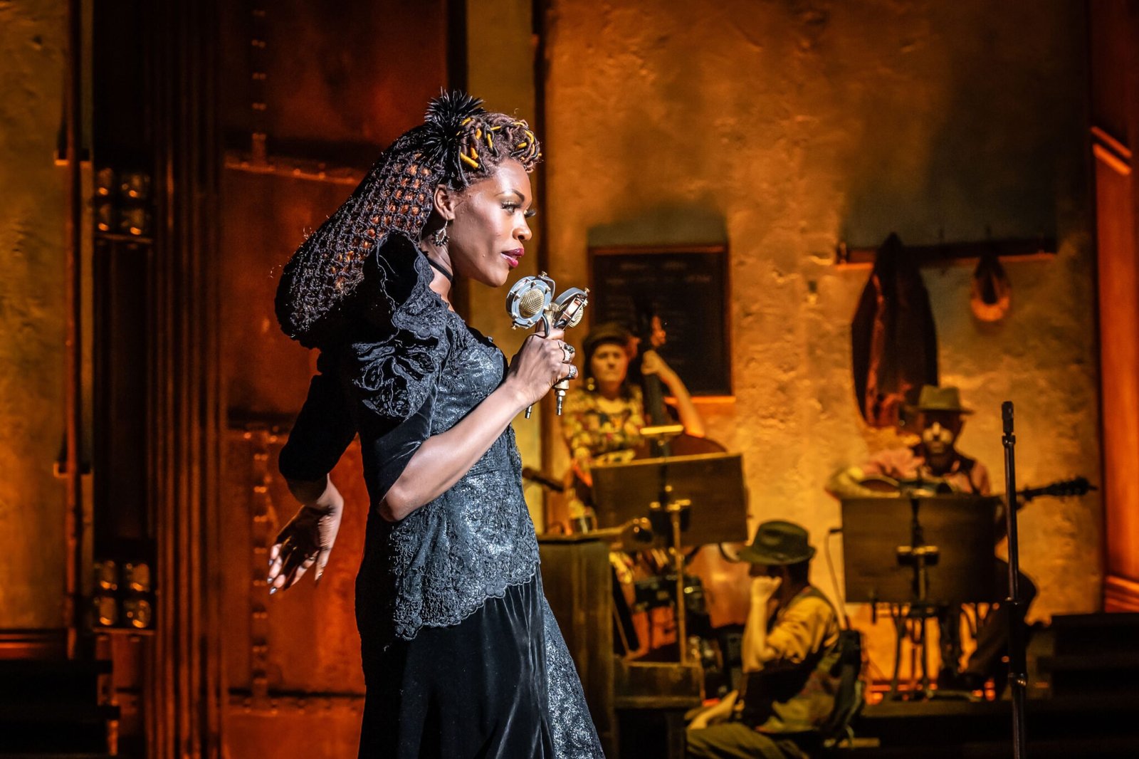REVIEW: Hadestown, Lyric Theatre (2024) | TheatreVibe