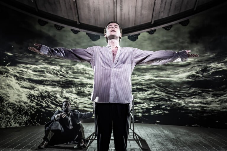 REVIEW: Hamlet, Royal Shakespeare Theatre (2025) | TheatreVibe