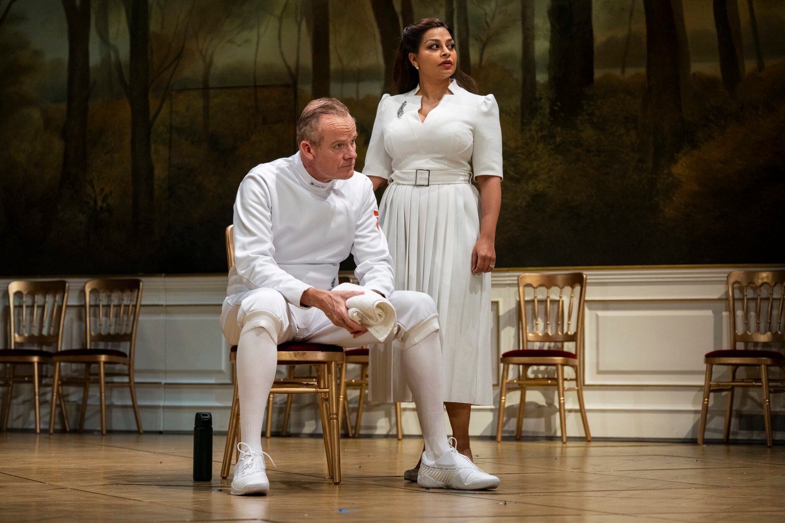 REVIEW: Hamlet, Lyttelton Theatre National (2025) | TheatreVibe